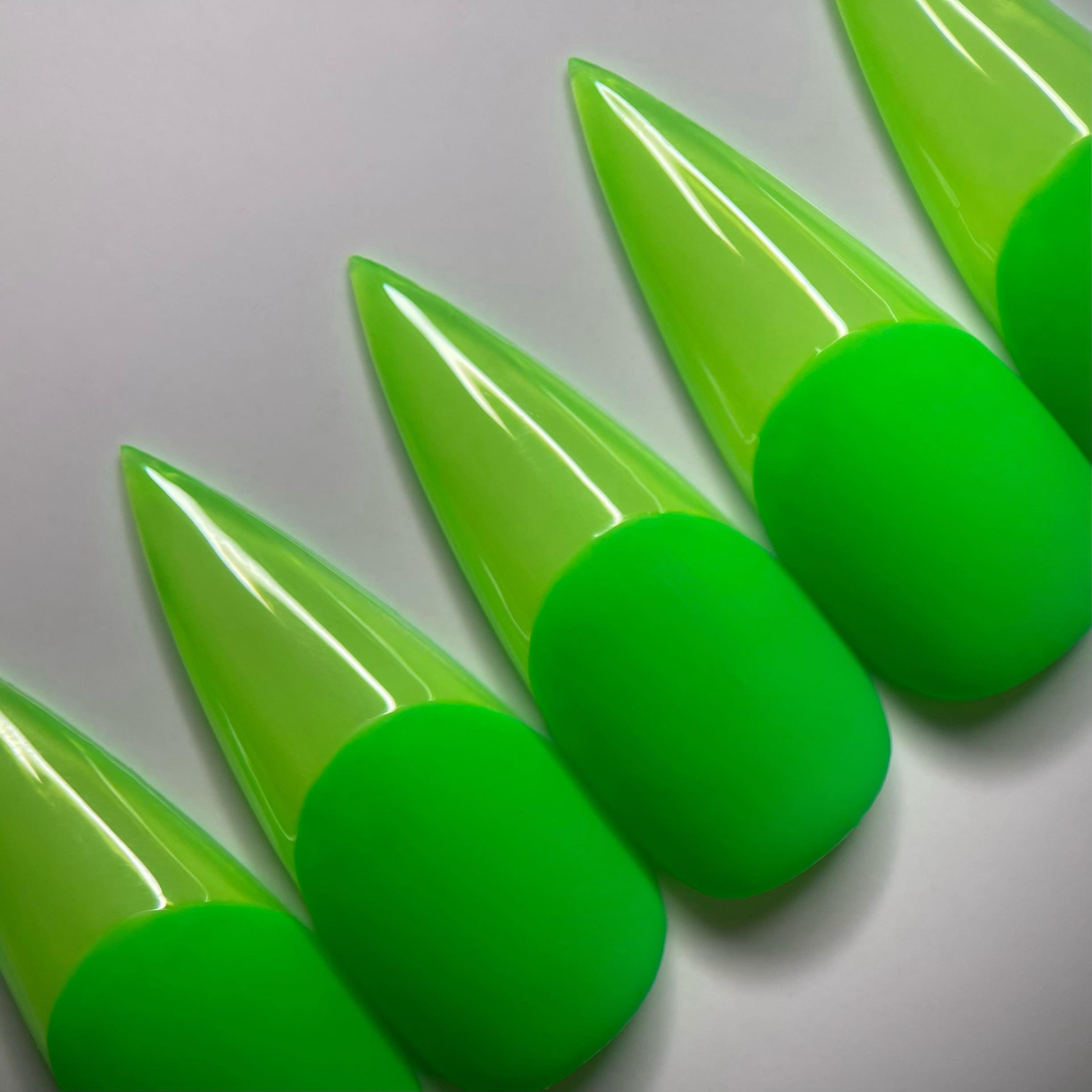 Green Jelly Floating French Tip Press-On Nail Set – SCIENTIA
